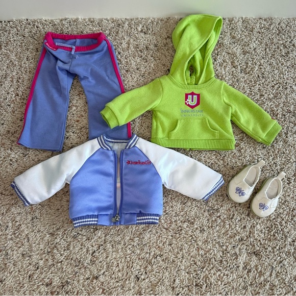 American Girl | Toys | American Girl Doll Innerstar University Outfits ...